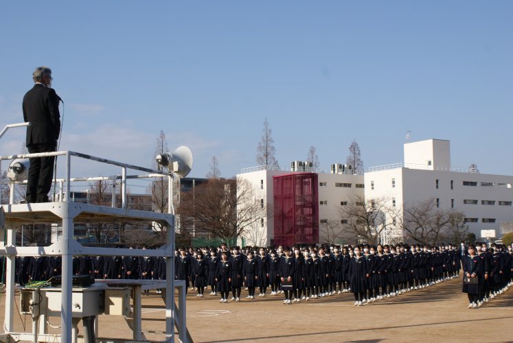 高校3年生との別れの式・卒業記念植樹 ～中高キャンパス最後の登校日～ | 武庫川女子大学附属中学校高等学校